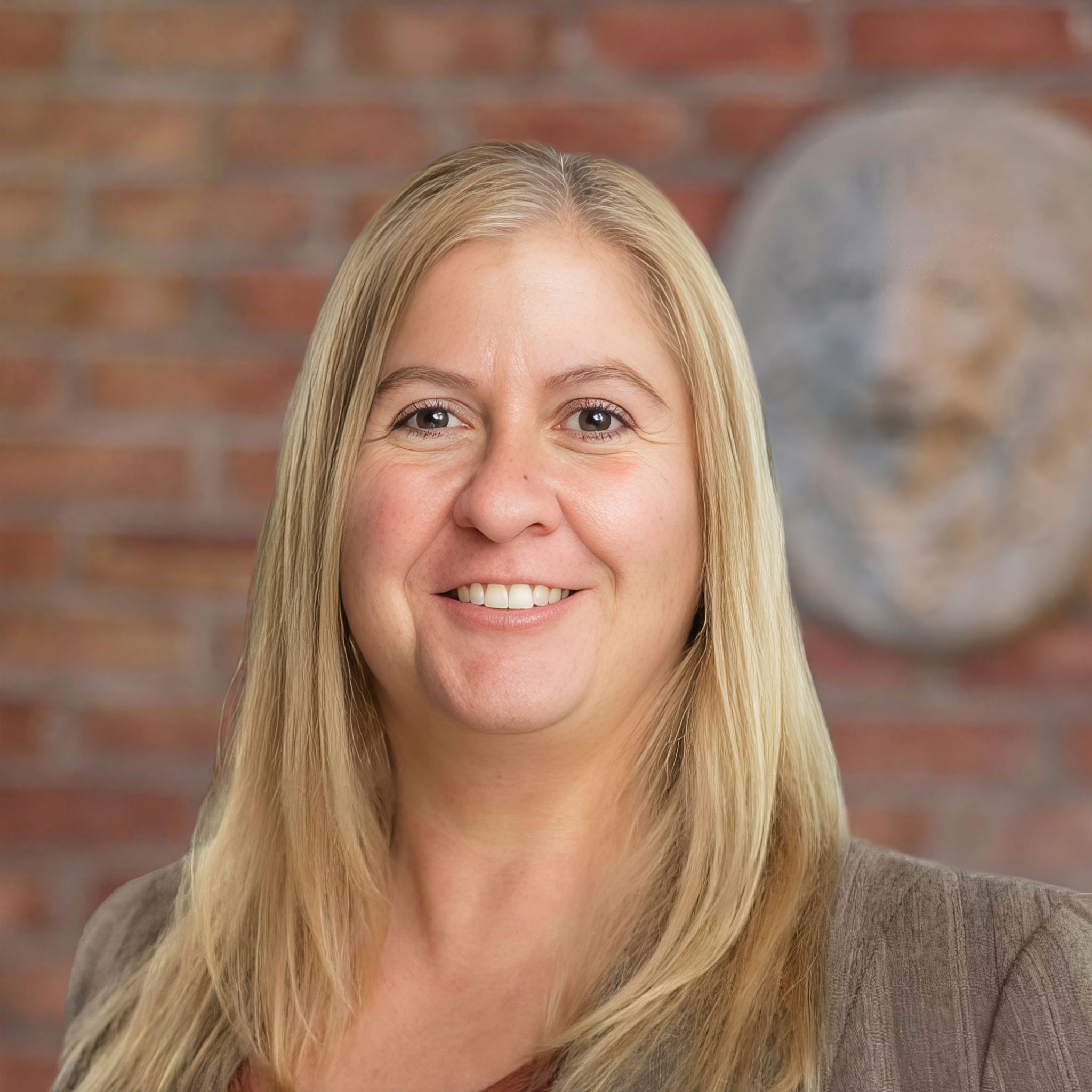 Jennifer Bullers (Legal Assistant) - Levin Hoover Family Law
